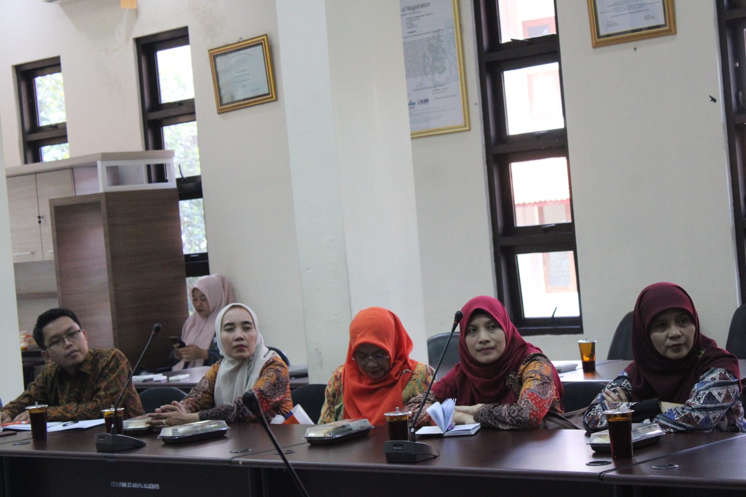 Studi Banding ke FEB UNS, Dekan FEB UNISBA: Kami melihat UNS adalah PTN ...