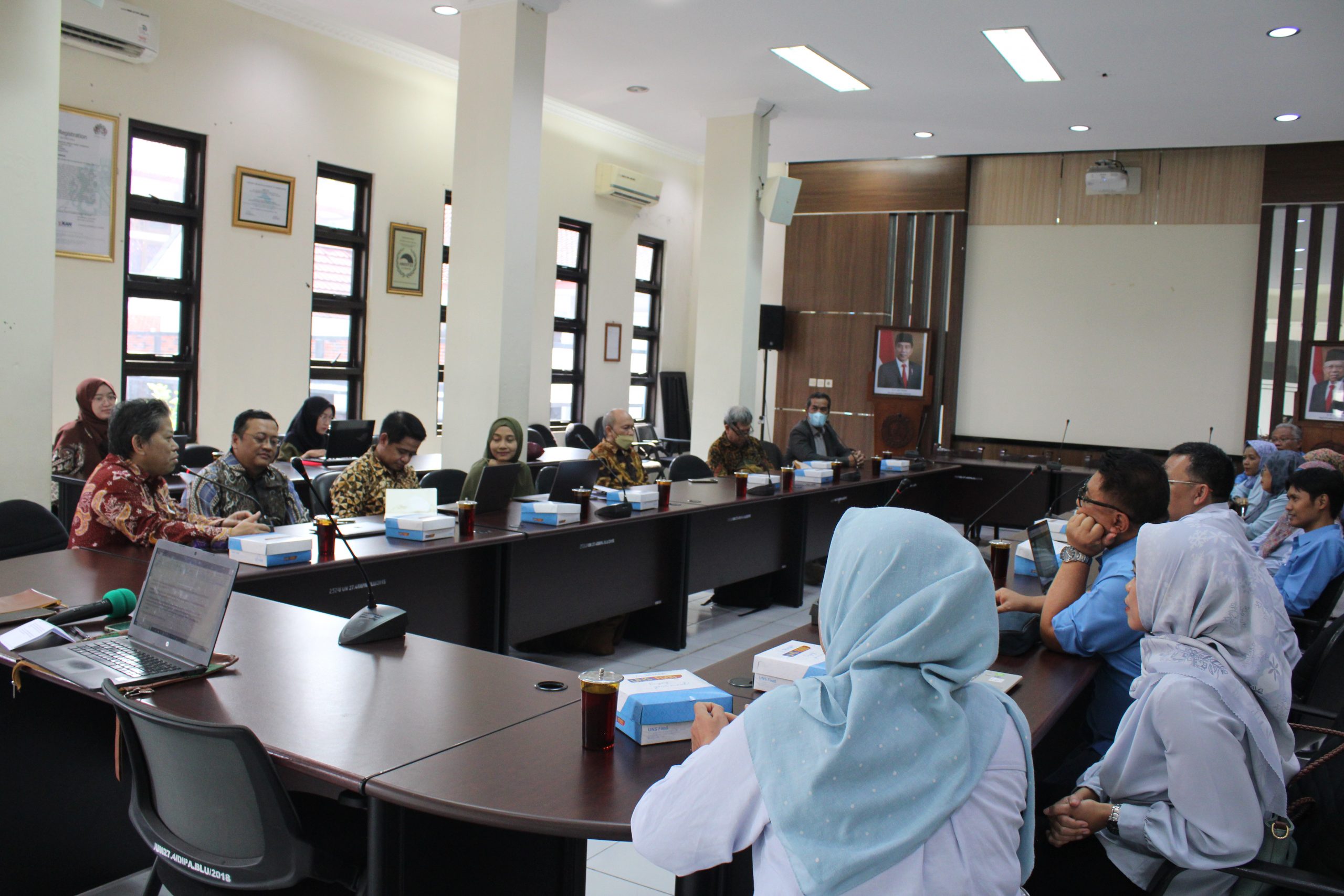 Pengelola Program Magister Sains dan Doktor FEB UGM Berkunjung ke FEB ...