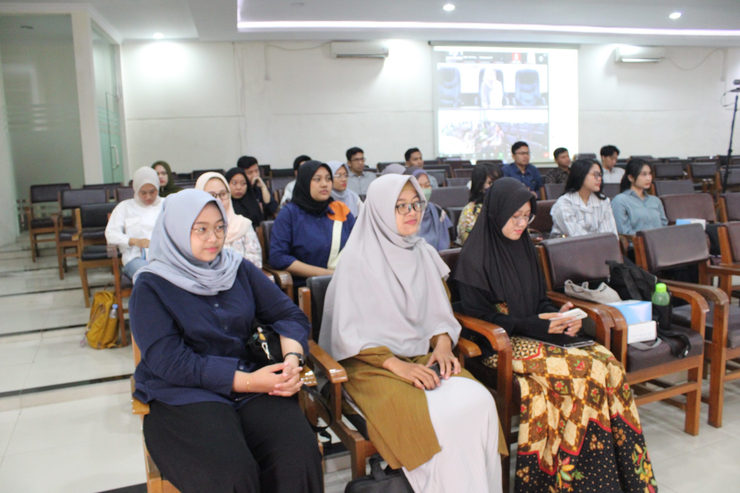 New Students of the Master of Management Study Program Participate in ...