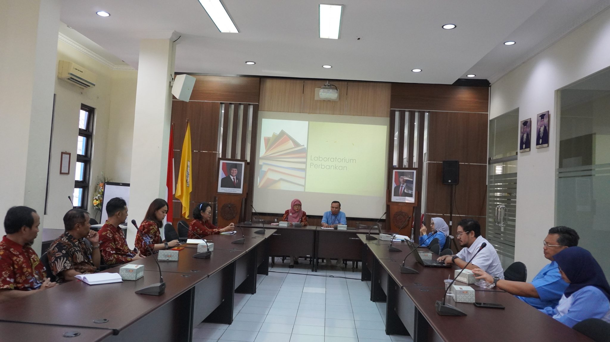Beranda - Fakultas Ekonomi dan Bisnis Universitas Sebelas Maret
