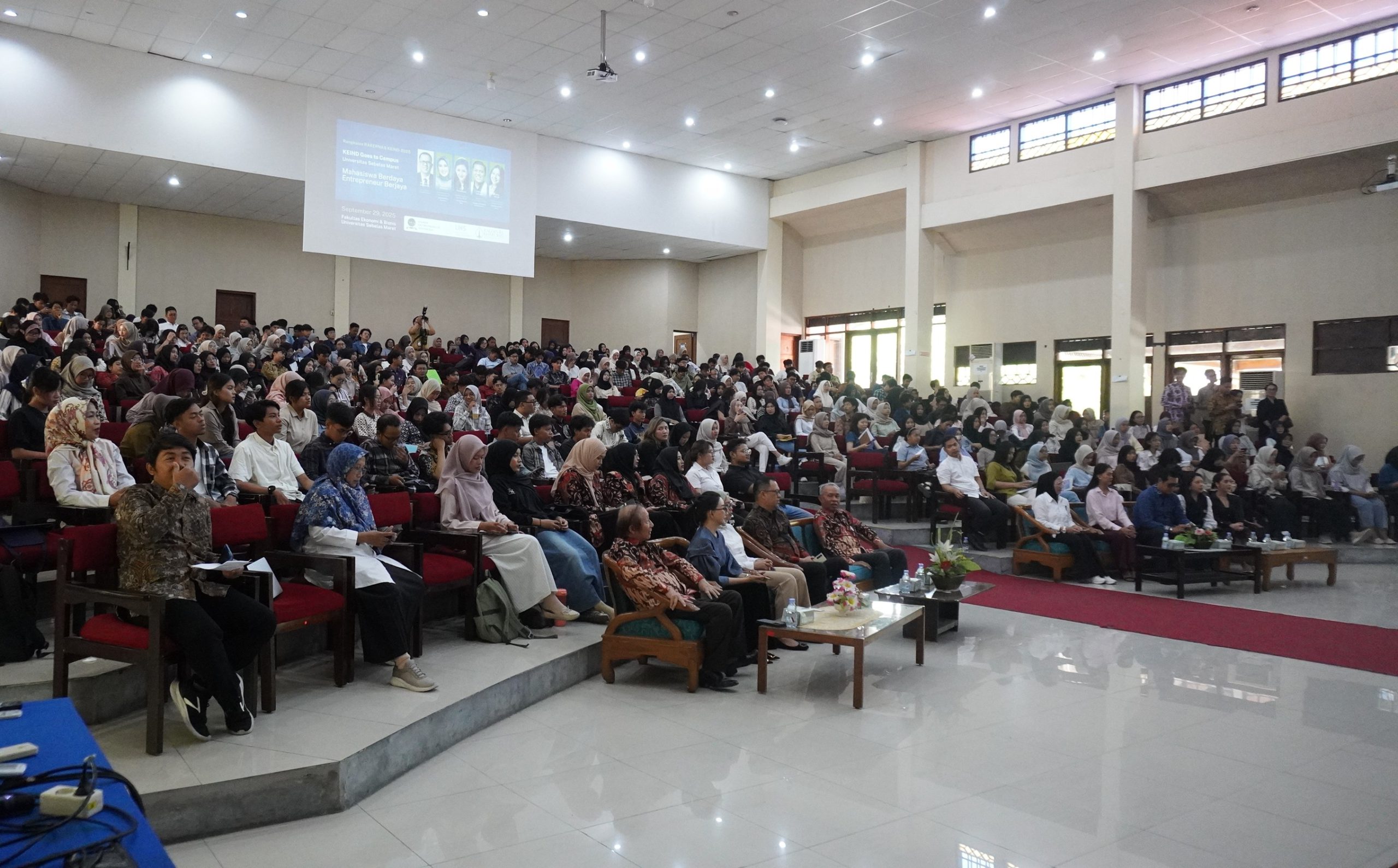 Mahasiswa Berdaya, Entrepreneur Berjaya: Talkshow Inspiratif ...