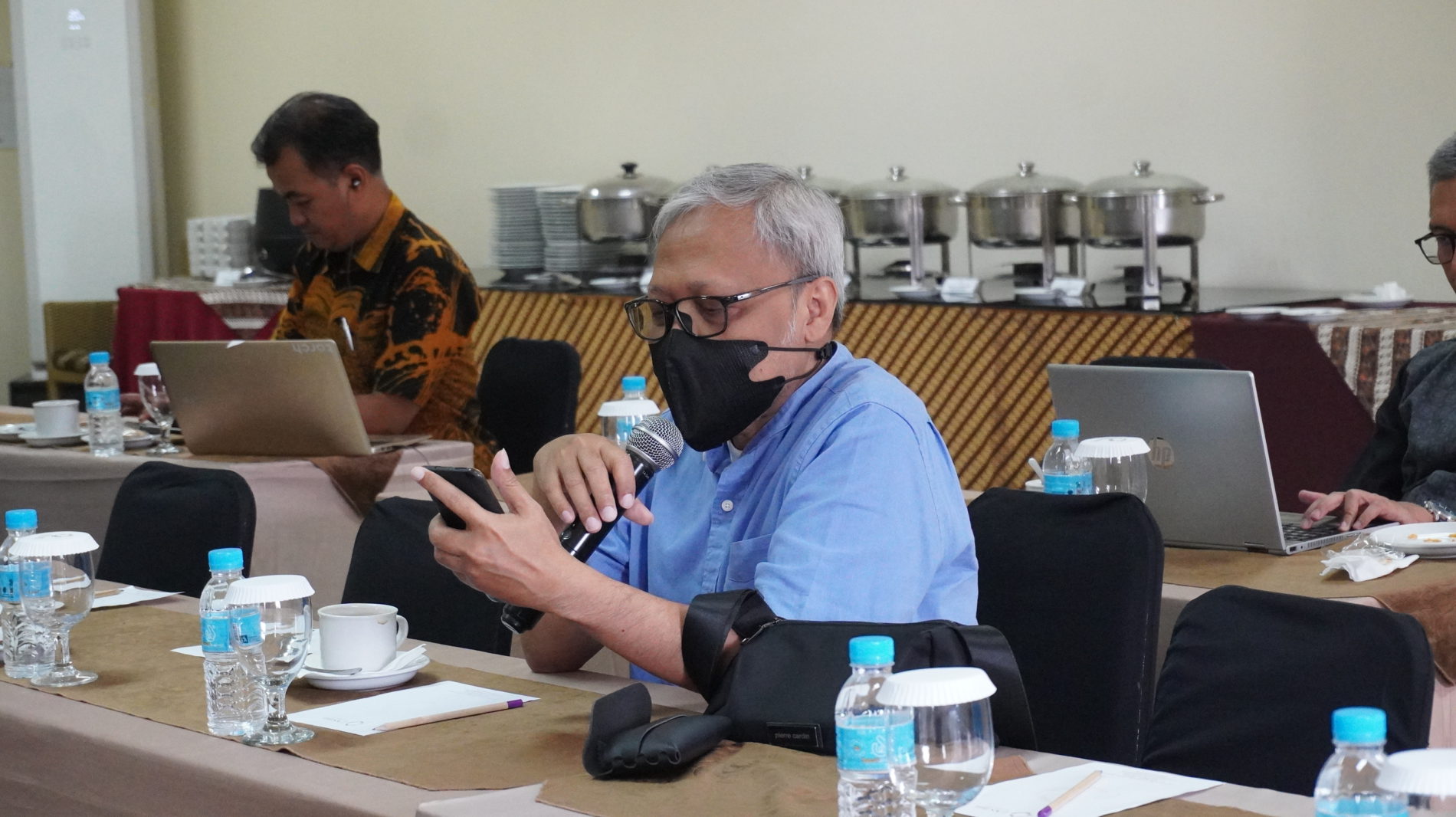 FEB UNS Academic Senate Holds Plenary Meeting for Strategic Plan ...