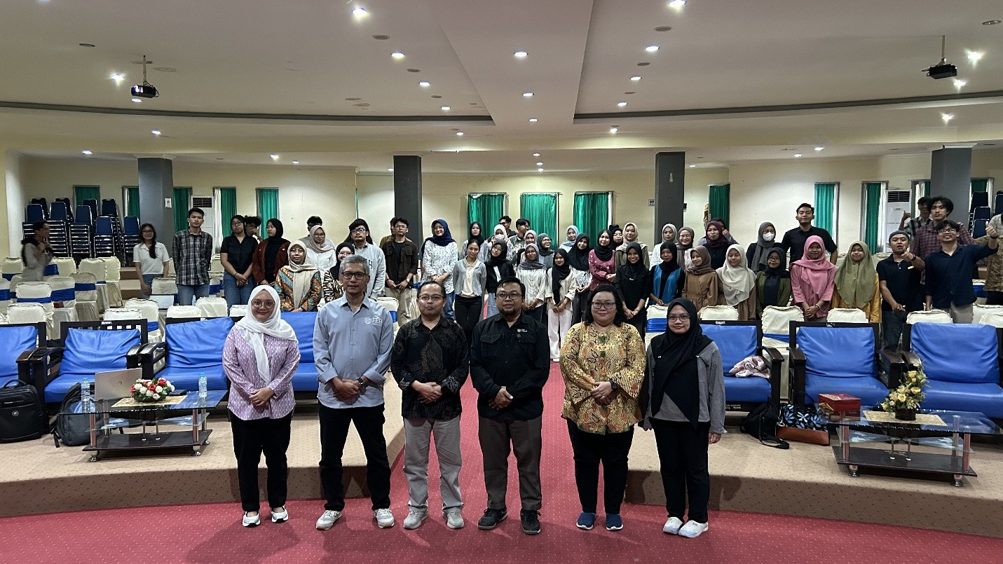 Tim Peneliti FEB UNS Bahas Peran FinTech dalam Respon Kebijakan Moneter ...