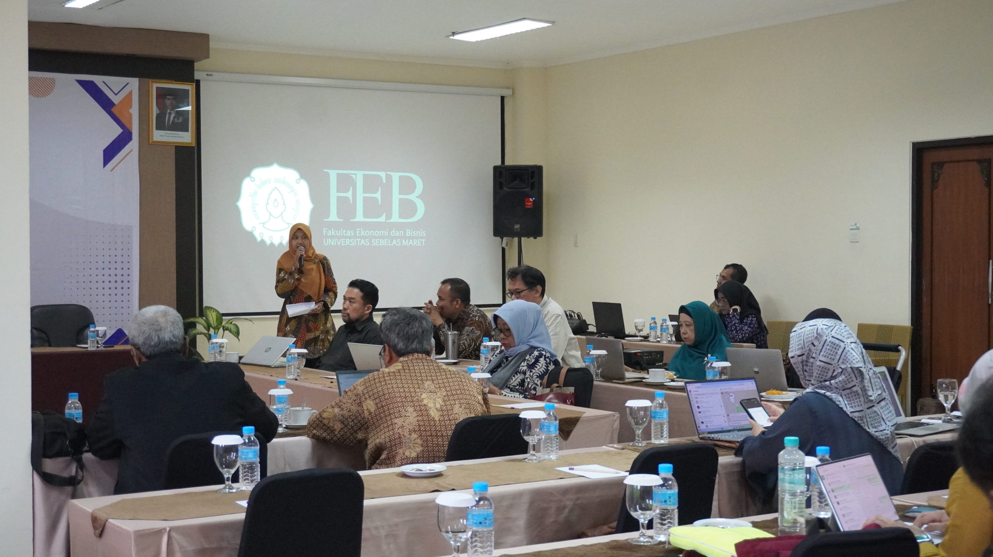 Beranda - Fakultas Ekonomi dan Bisnis Universitas Sebelas Maret