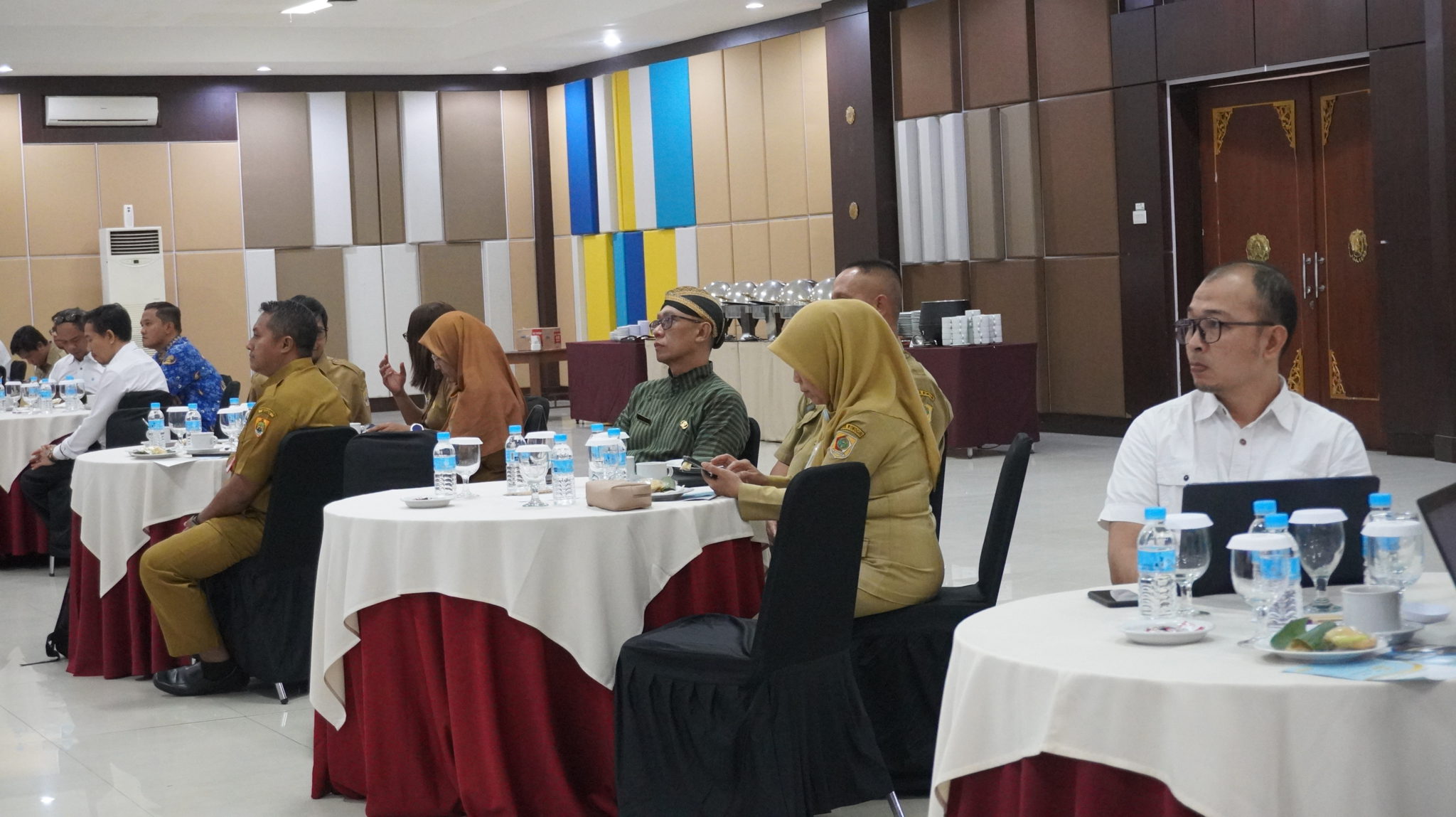 Beranda - Fakultas Ekonomi dan Bisnis Universitas Sebelas Maret